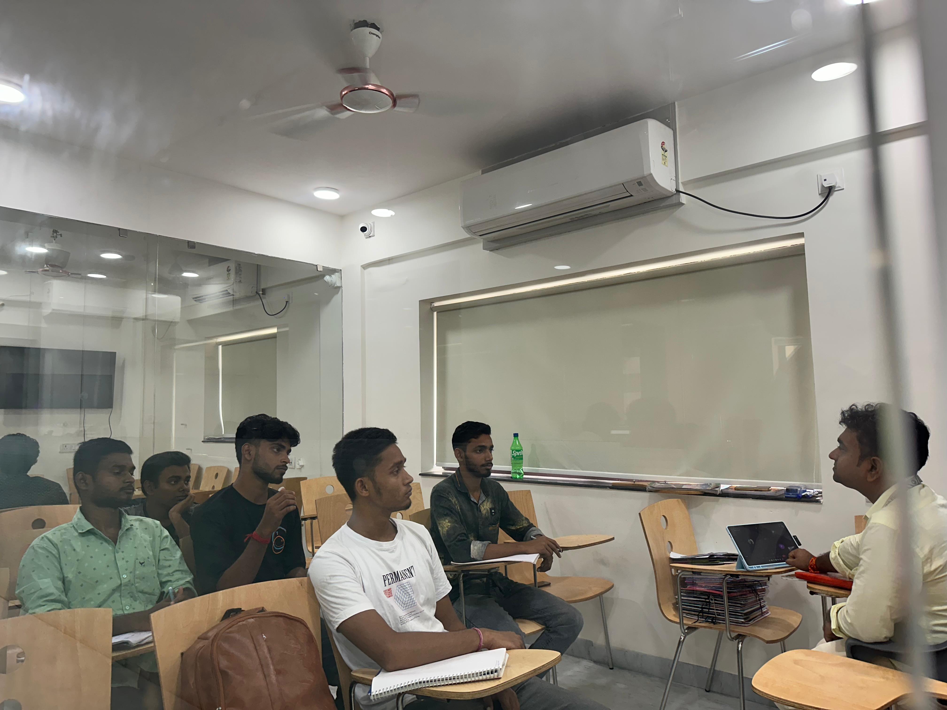 LEARNING HUB - Training Institute